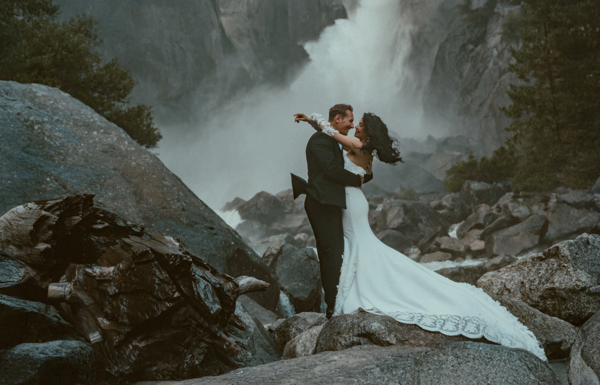 Top 5 Waterfall Elopement Locations - storybkphotography.com
