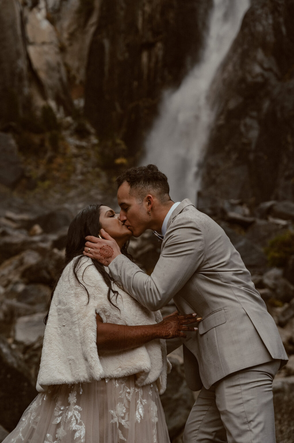 Top 5 Waterfall Elopement Locations - storybkphotography.com